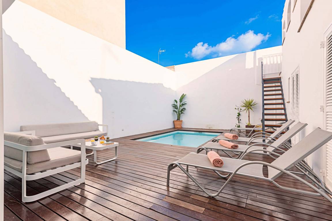 200 M² Villa ∙ 3 Bedrooms ∙ 6 Guests - Port de Pollença