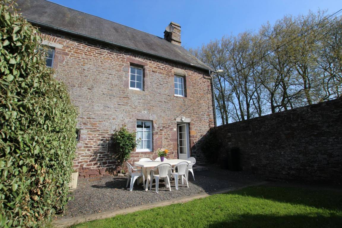70 M² Gîte ∙ 2 Chambres ∙ 4 Personnes - Cotentin