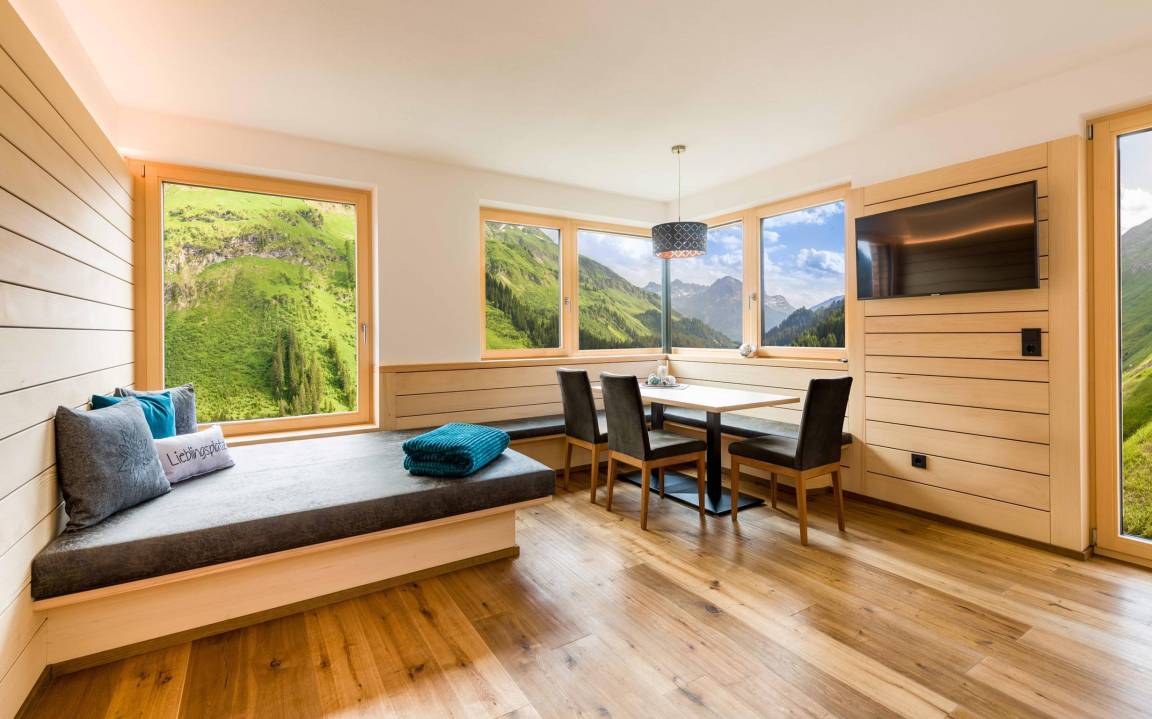 62 M² Ferienwohnung ∙ 2 Schlafzimmer ∙ 4 Gäste - Gemeinde Warth