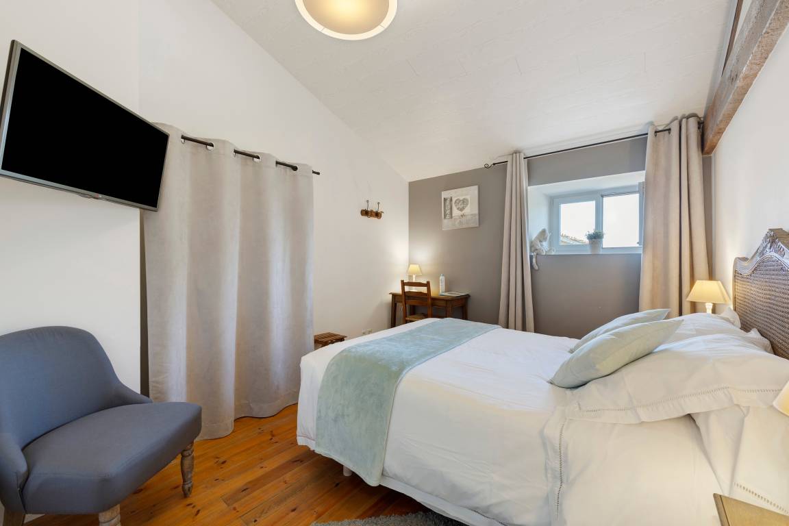 15 M² Chambre D'hôtes ∙ 1 Chambre ∙ 2 Personnes - Pouzauges