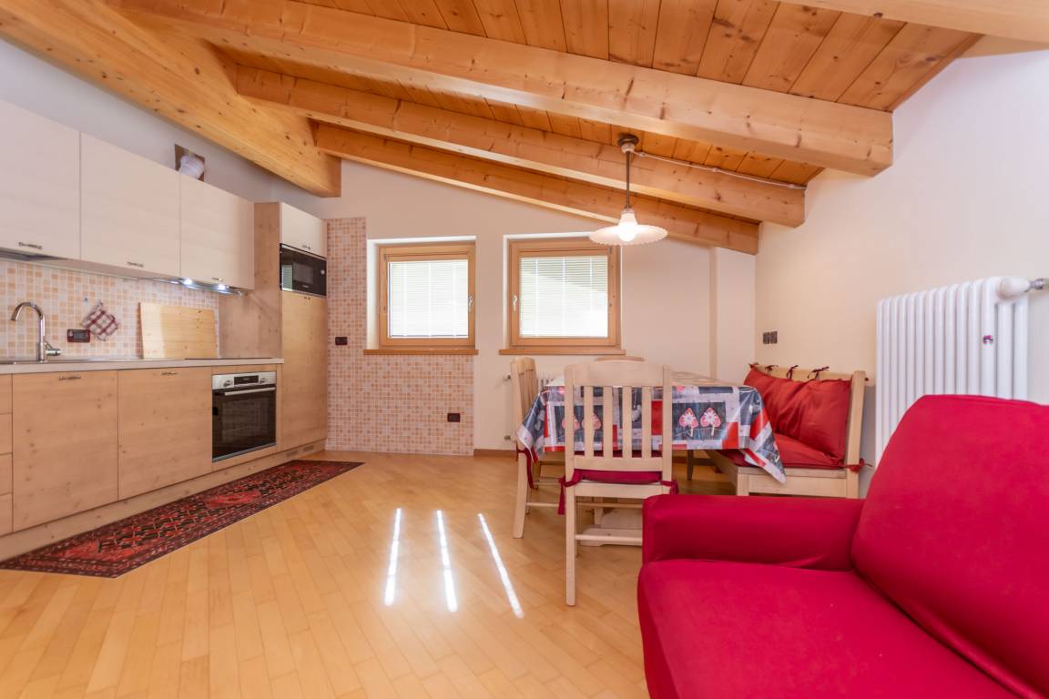 70 M² Apartamento ∙ 2 Habitaciones ∙ 4 Huéspedes - Pozza di Fassa