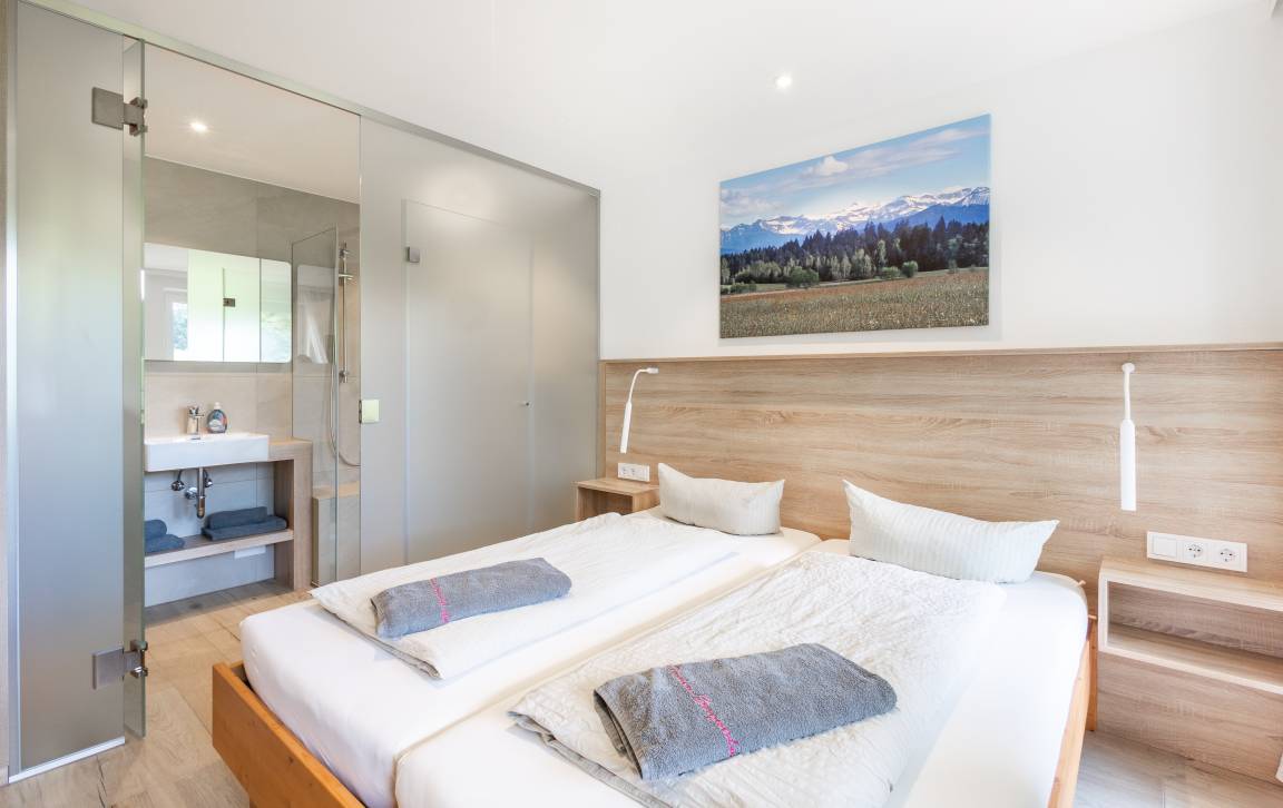 75 M² Ferienwohnung ∙ 2 Schlafzimmer ∙ 8 Gäste - Bregenz