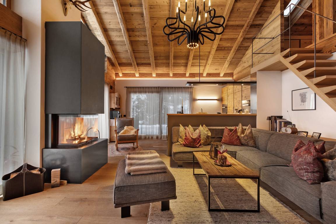 220 M² Chalet ∙ 5 Bedrooms ∙ 10 Guests - Kronplatz