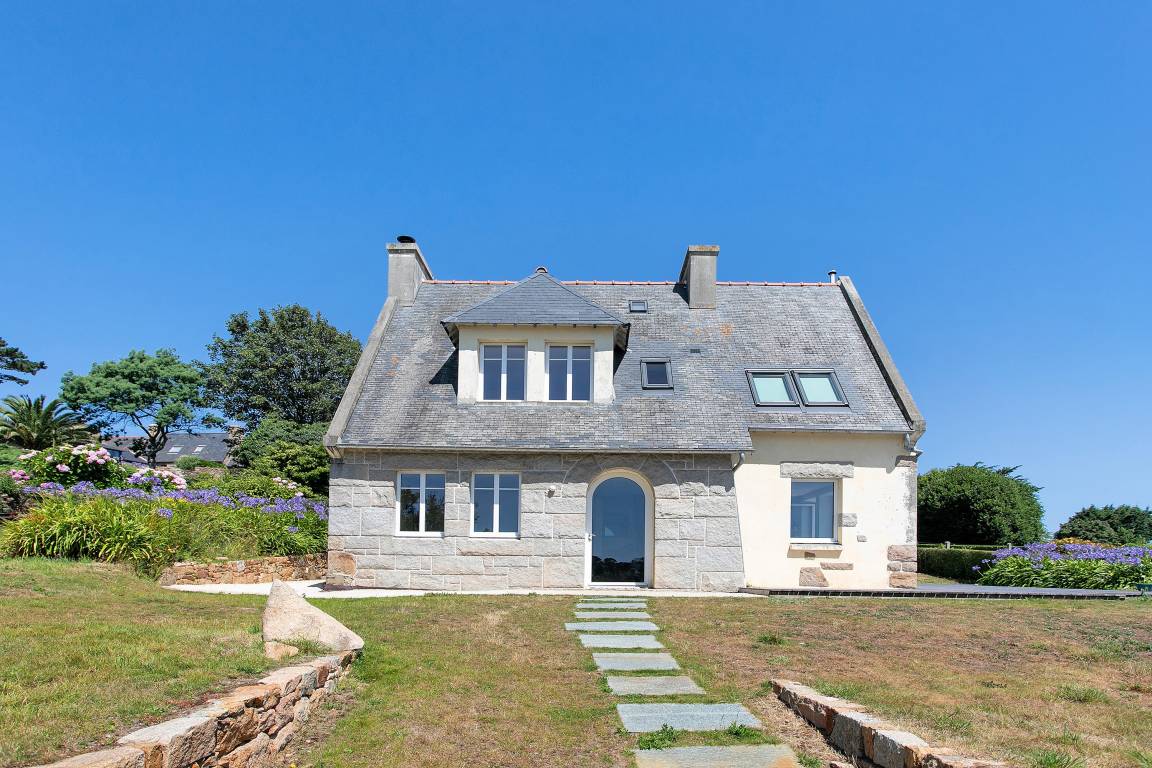 130 M² House ∙ 4 Bedrooms ∙ 9 Guests - Paimpol