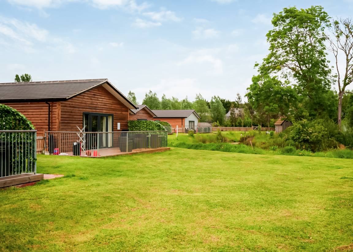Chalet ∙ 3 Bedrooms ∙ 4 Guests - York, UK