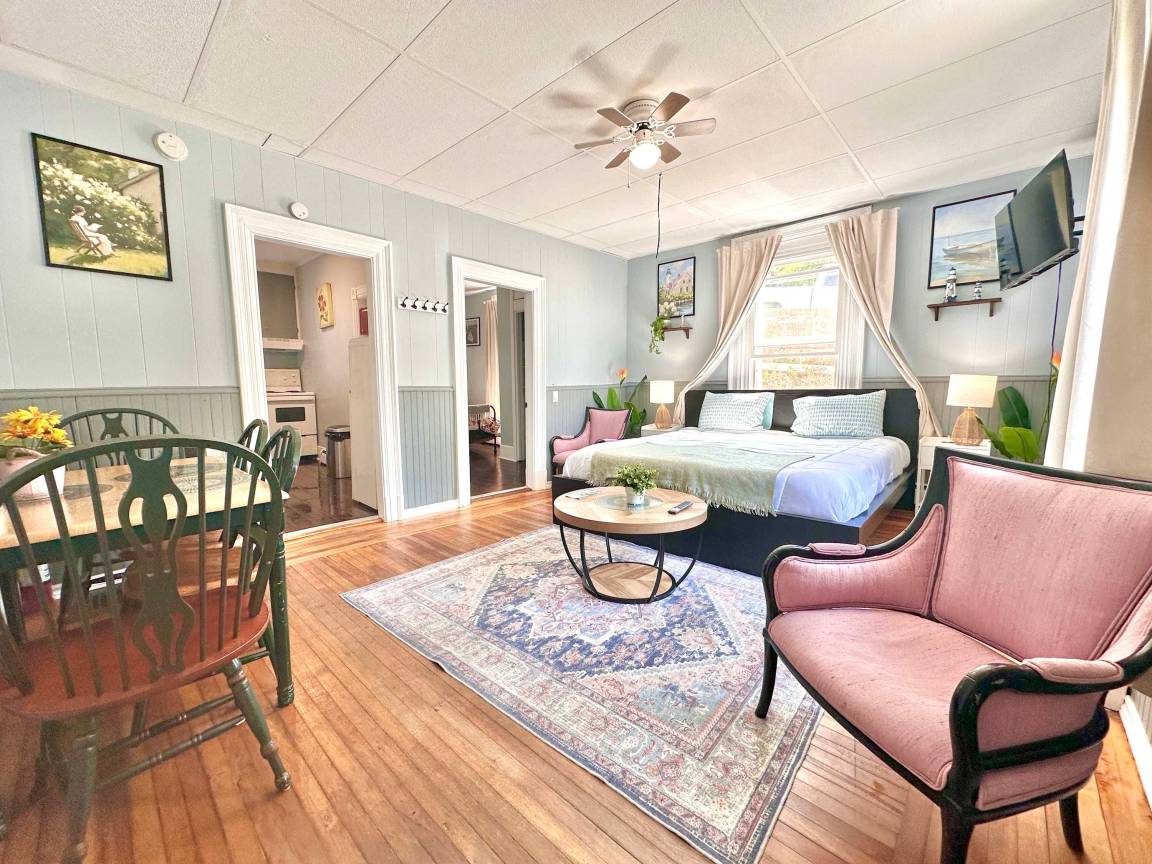 Ferienwohnung ∙ 2 Schlafzimmer ∙ 4 Gäste - Nova Scotia