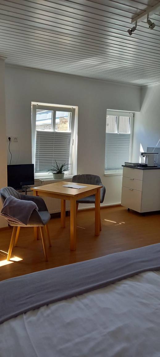 22 M² Ferienwohnung ∙ 1 Schlafzimmer ∙ 2 Gäste - Ürzig