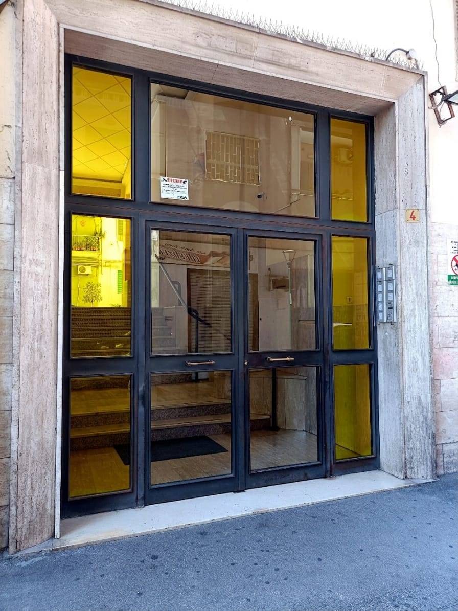 80 M² Apartment ∙ 2 Bedrooms ∙ 5 Guests - Naples