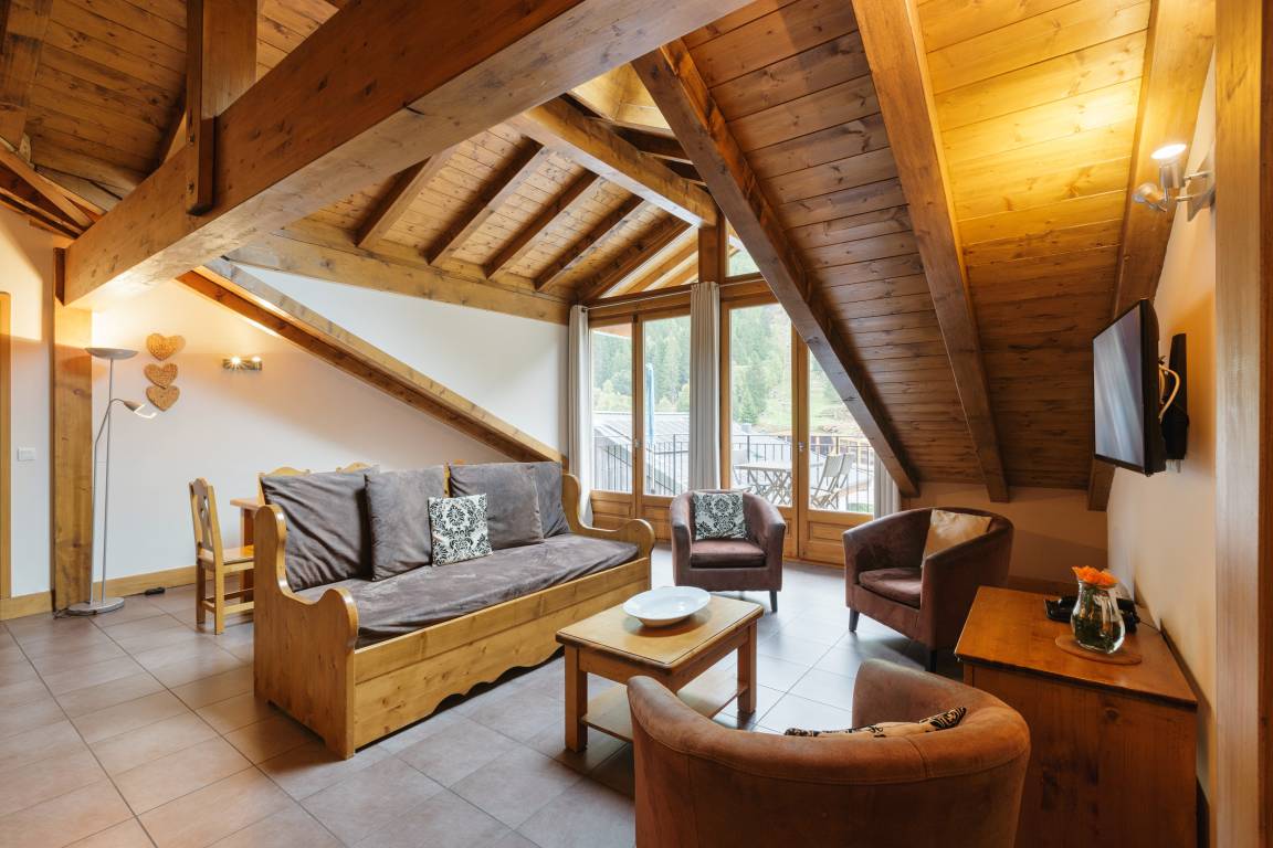 60 M² Apartment ∙ 2 Bedrooms ∙ 5 Guests - Martigny