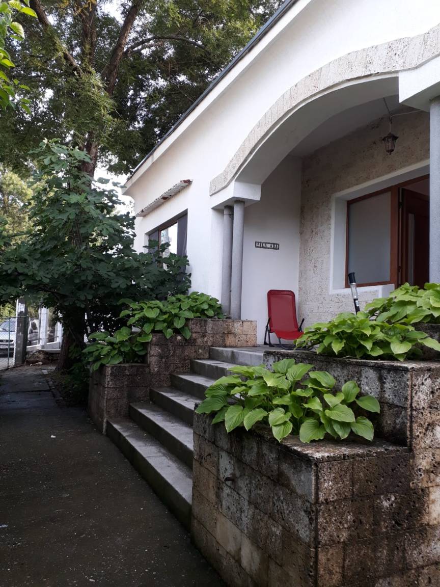 100 M² House ∙ 3 Bedrooms ∙ 5 Guests - Tuzla