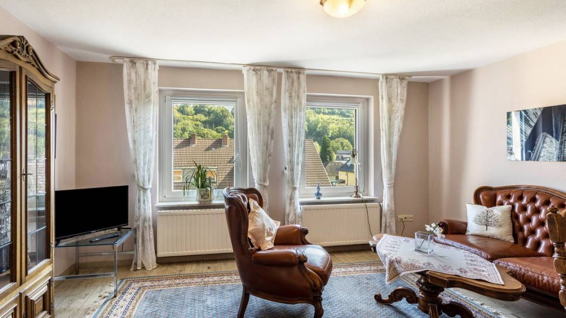 75 M² Ferienwohnung ∙ 5 Gäste - Arnsberg