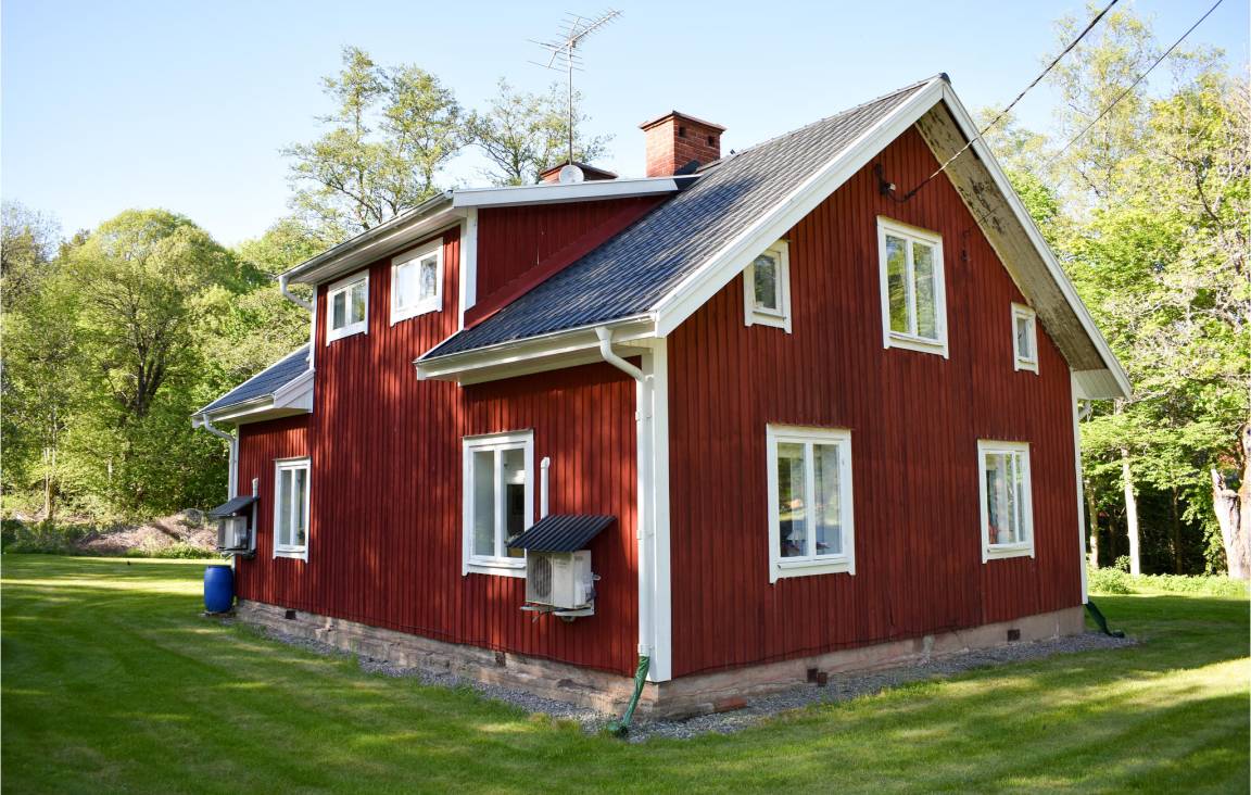 75 M² Lägenhet ∙ 1 Sovrum ∙ 4 Gäster - Askersund