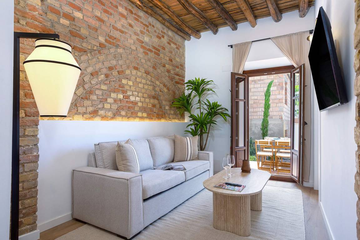 126 M² Apartamento ∙ 2 Habitaciones ∙ 6 Huéspedes - Albolote