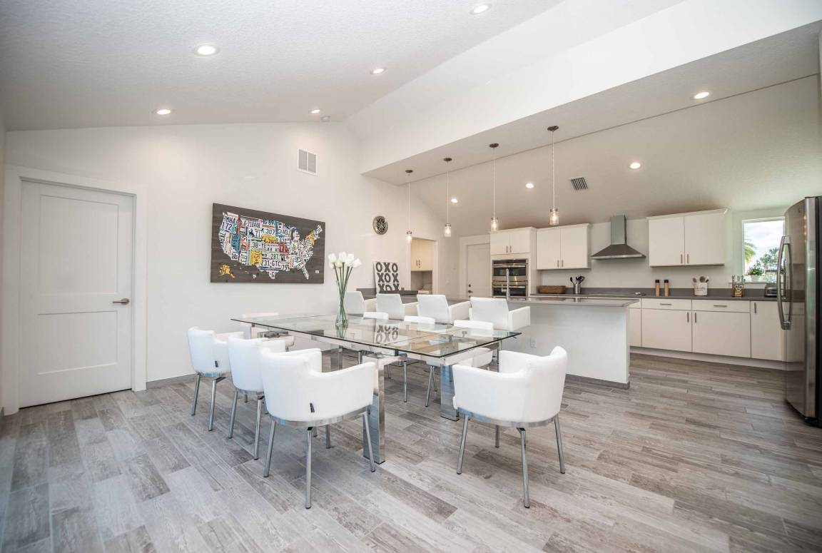 House ∙ 4 Bedrooms ∙ 8 Guests - Clermont, FL