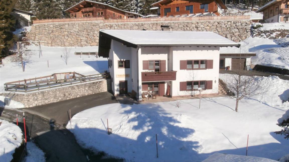 45 M² Apartment ∙ 4 Guests - Reit