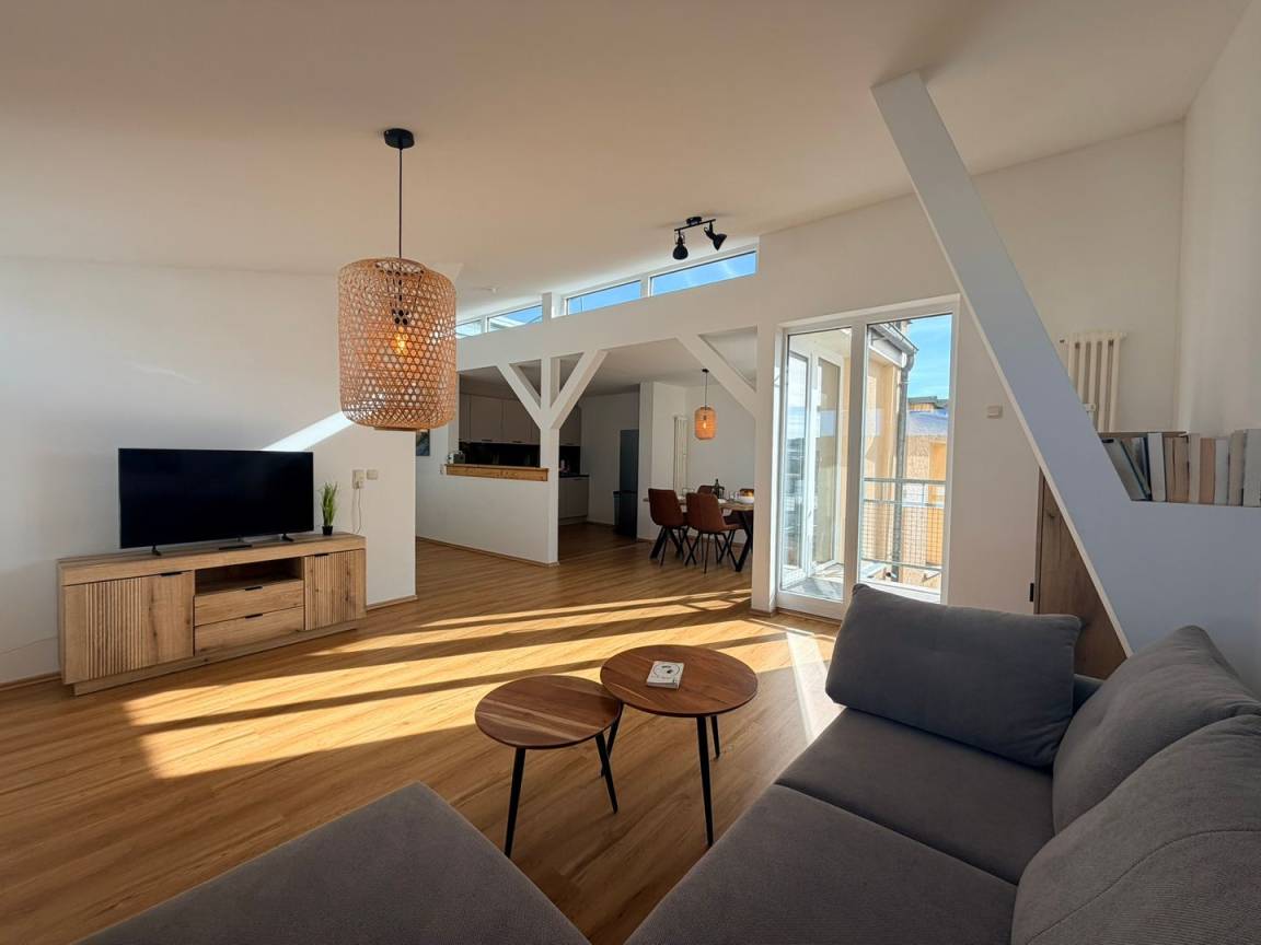 83 M² Ferienwohnung ∙ 2 Schlafzimmer ∙ 4 Gäste - Rostock