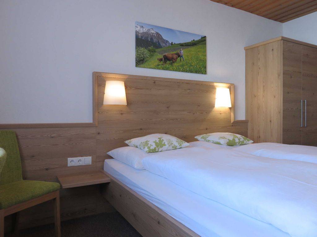 Private Room ∙ 1 Bedroom ∙ 2 Guests - Nauders
