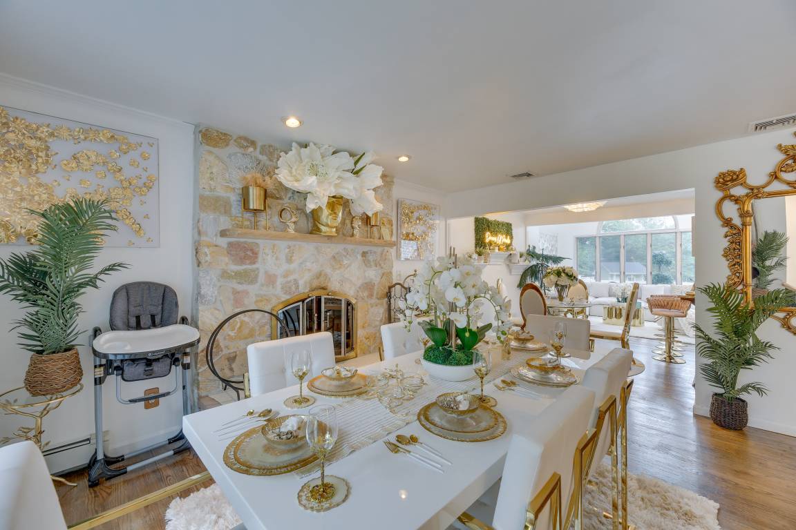 269 M² House ∙ 4 Bedrooms ∙ 10 Guests - Islandia, NY