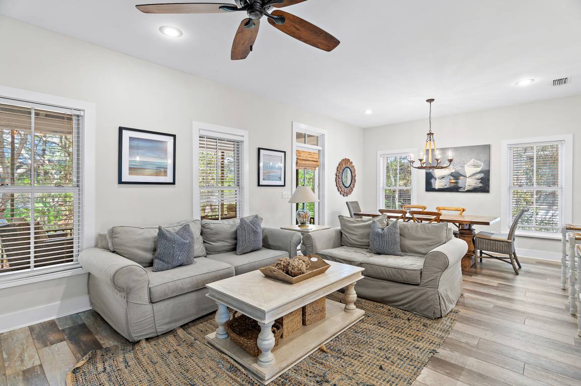 114 M² House ∙ 3 Bedrooms ∙ 10 Guests - Rosemary Beach, FL