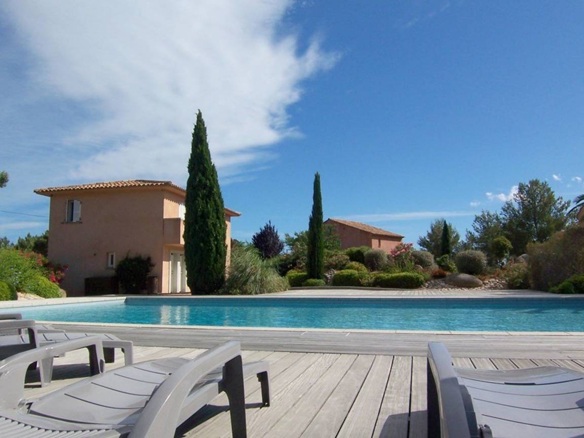 65 M² Villa ∙ 2 Slaapkamers ∙ 6 Gasten - Lecci