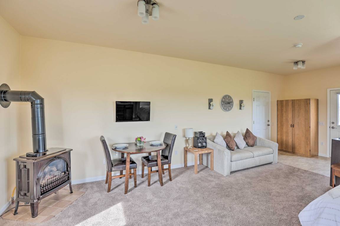 39 M² Apartment ∙ 4 Guests - Geneva, NY