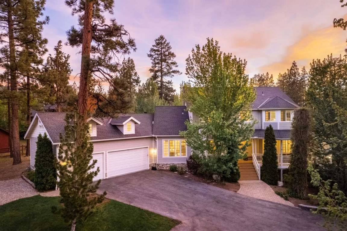 House ∙ 7 Bedrooms ∙ 16 Guests - Big Bear, CA
