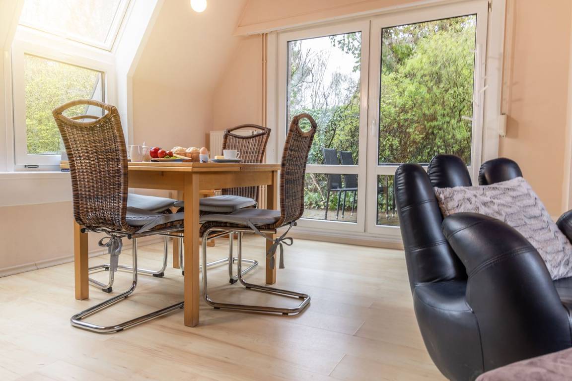 60 M² Ferienhaus ∙ 2 Schlafzimmer ∙ 4 Gäste - Spiekeroog