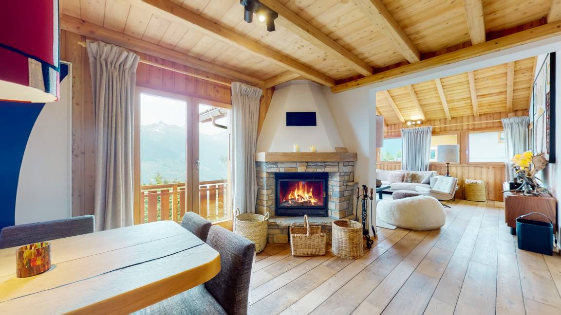 200 M² Chalet ∙ 6 Bedrooms ∙ 12 Guests - Sion