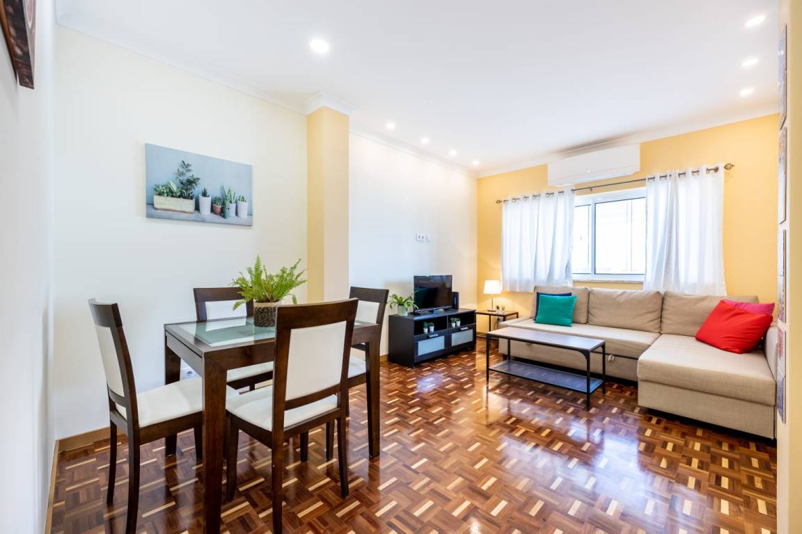 70 M² Apartamento ∙ 2 Quartos ∙ 4 Hóspedes - São Sebastião
