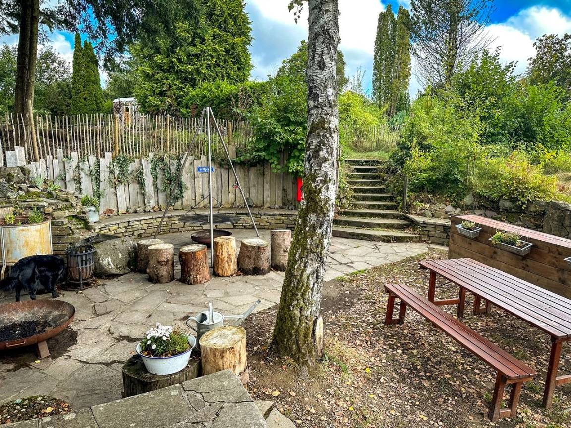 Camping-unterkunft ∙ 10 Schlafzimmer ∙ 46 Gäste - Rheinland-Pfalz