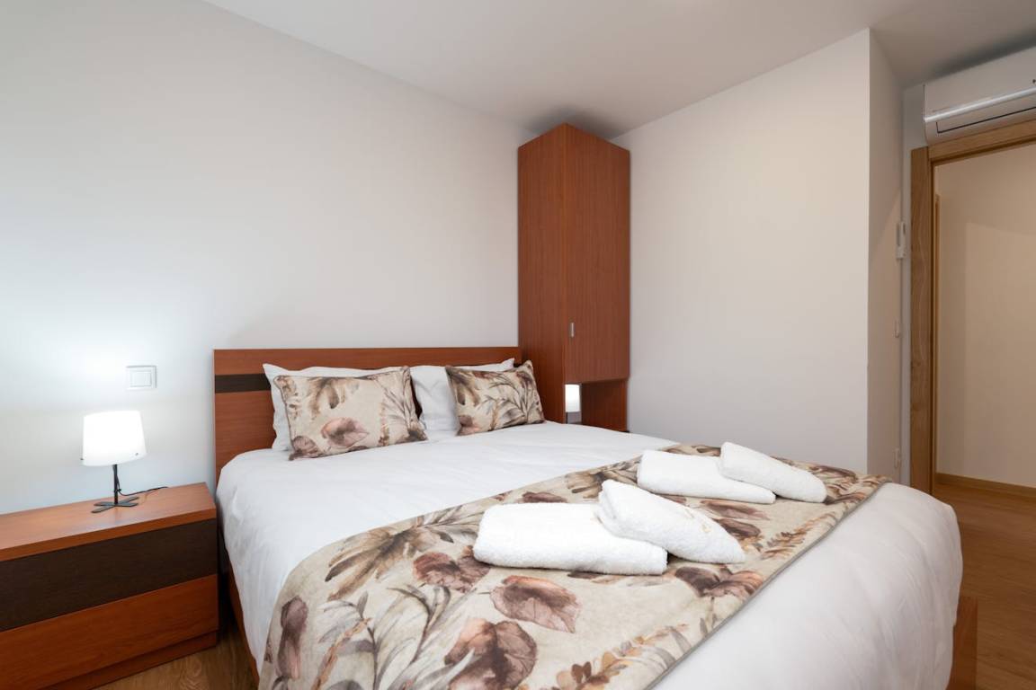 70 M² House ∙ 2 Bedrooms ∙ 4 Guests - Paredes