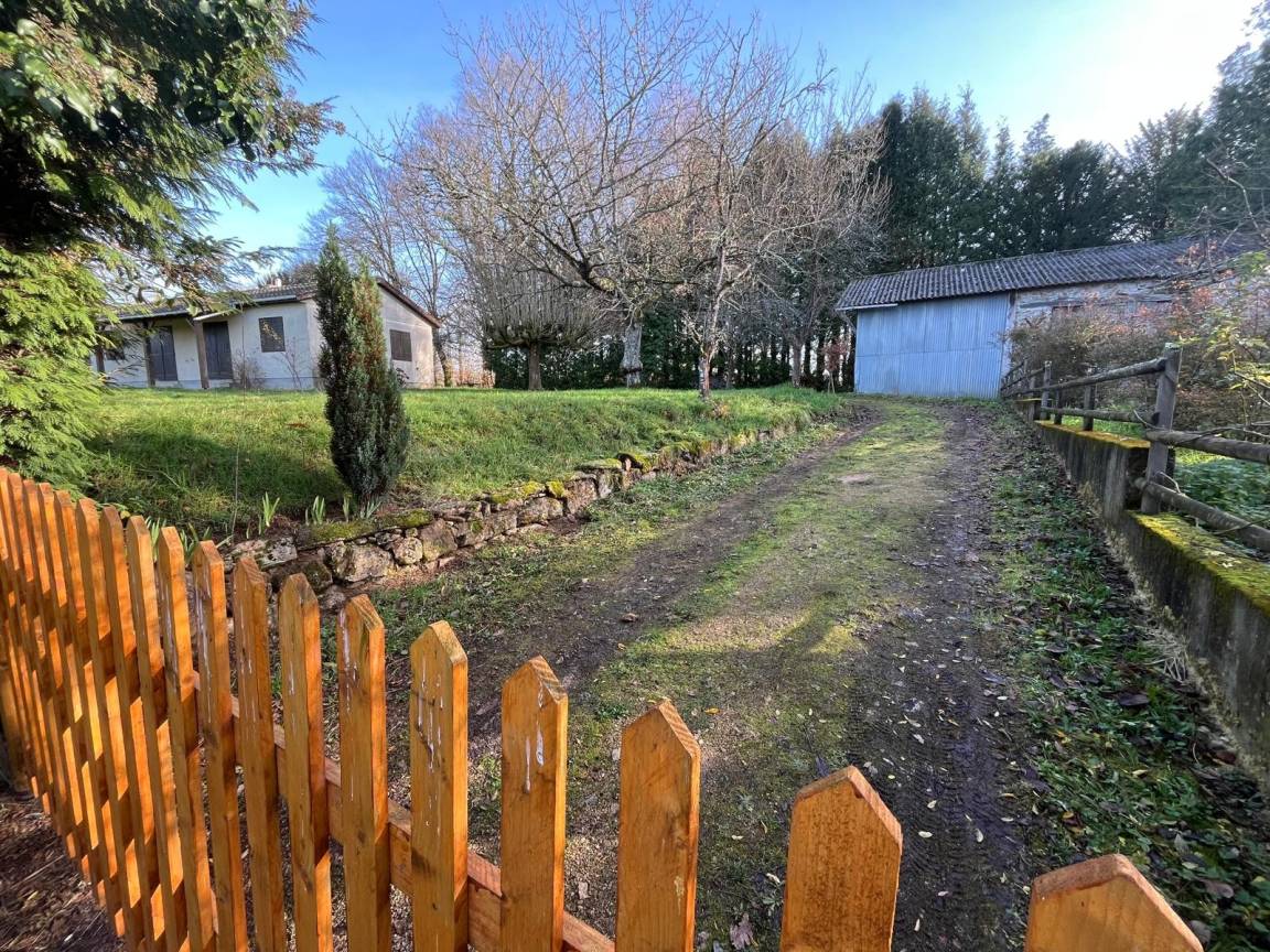 70 M² Maison De Vacances ∙ 3 Chambres ∙ 8 Personnes - Oradour-sur-Glane