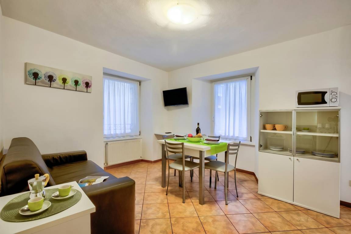 35 M² Apartment ∙ 1 Bedroom ∙ 4 Guests - Riva del Garda
