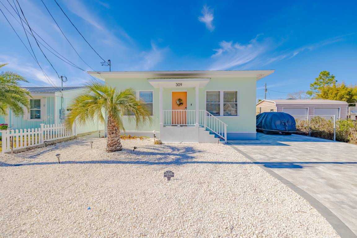 House ∙ 1 Bedroom ∙ 4 Guests - Panama City Beach