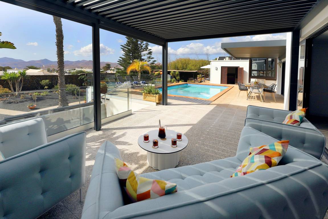 Villa ∙ 4 Bedrooms ∙ 8 Guests - Puerto del Carmen