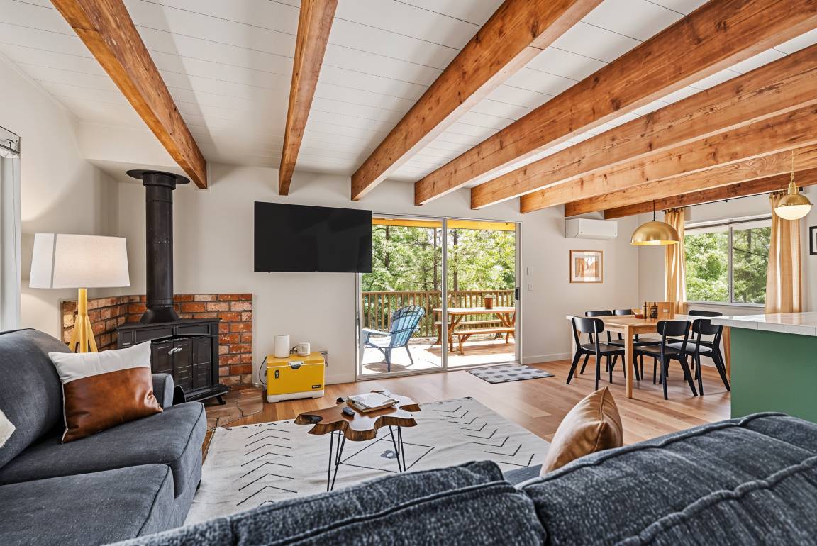136 M² House ∙ 3 Bedrooms ∙ 9 Guests - Pine Mountain Lake, CA