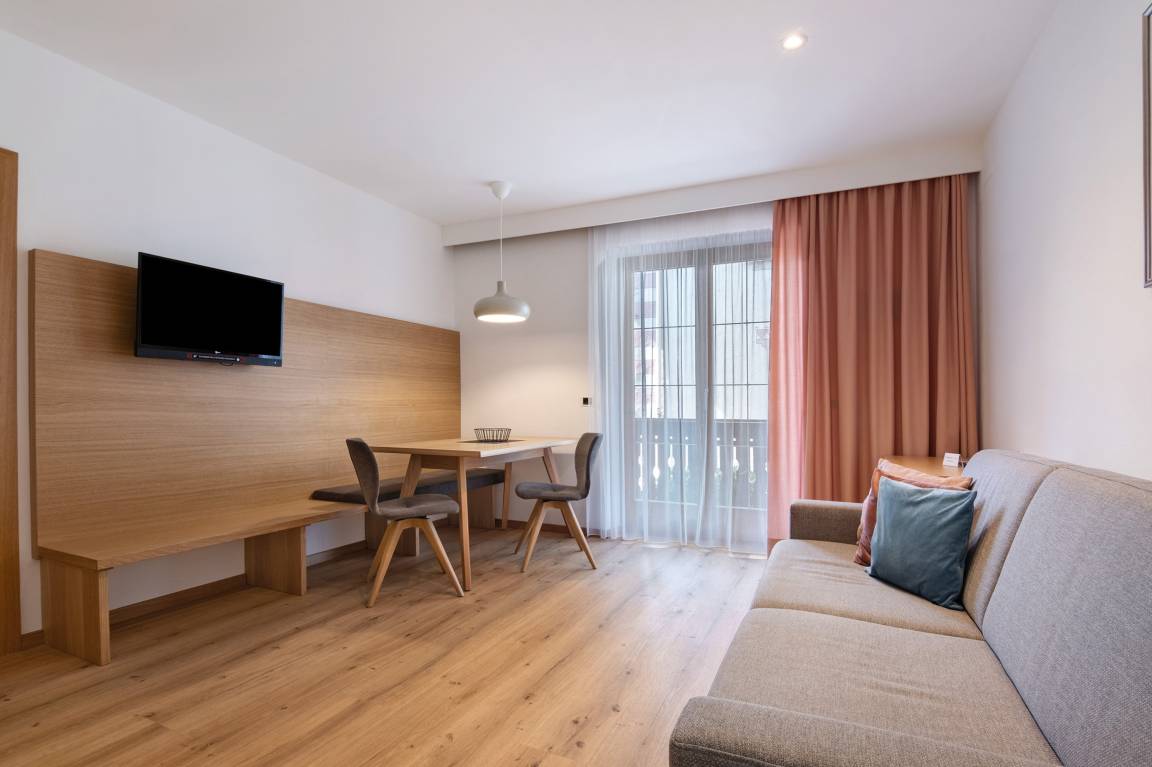 45 M² Ferienwohnung ∙ 1 Schlafzimmer ∙ 4 Gäste - Goldrain
