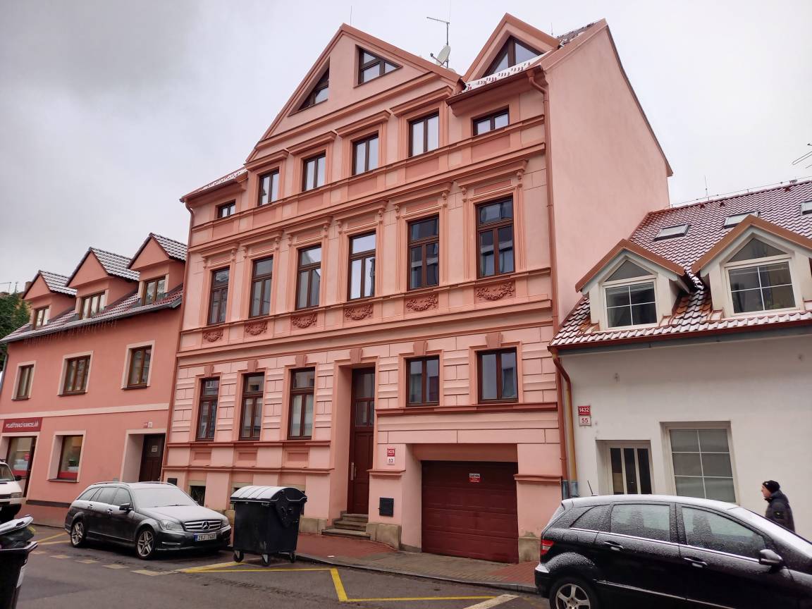 54 M² Apartment ∙ 1 Bedroom ∙ 2 Guests - České Budějovice