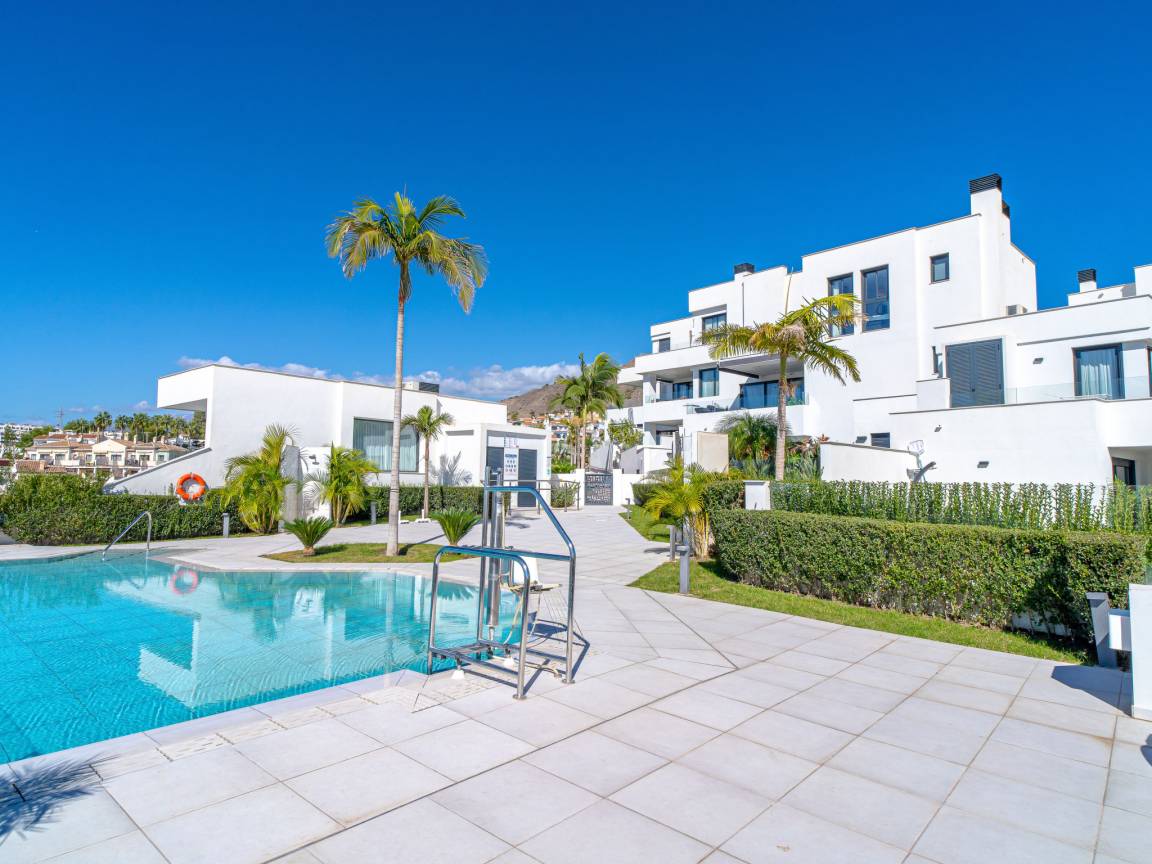 120 M² Casa ∙ 3 Habitaciones ∙ 6 Huéspedes - Nerja