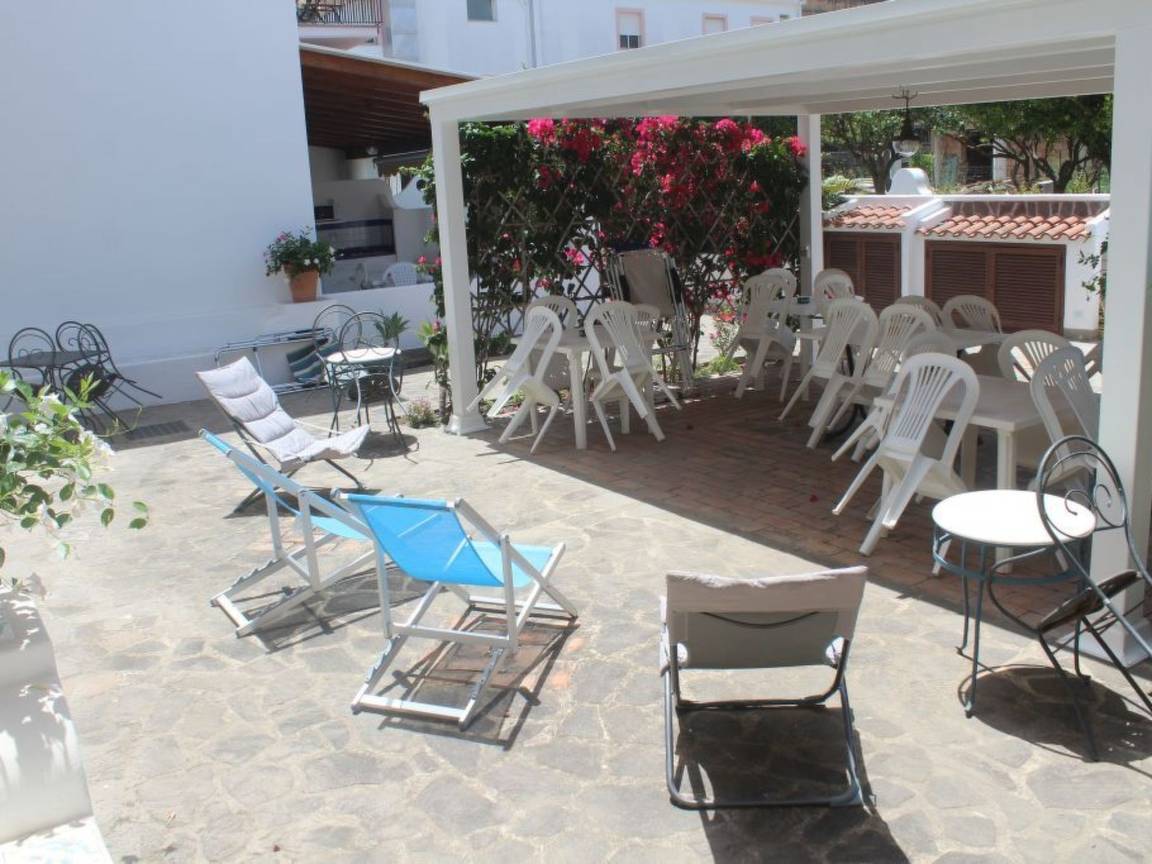 30 M² Apartment ∙ 1 Bedroom ∙ 2 Guests - Lipari