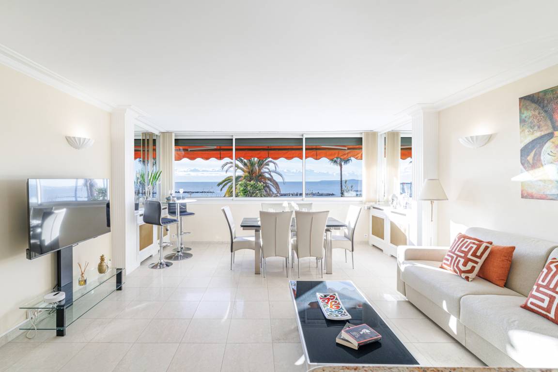 60 M² Apartamento ∙ 1 Habitación ∙ 4 Huéspedes - Niza
