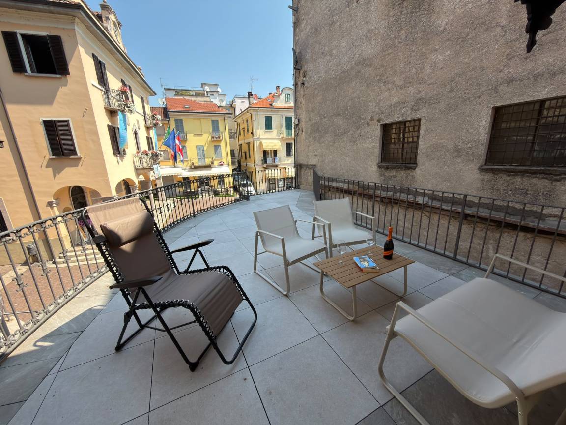 40 M² Huoneisto ∙ 1 Makuuhuone ∙ 2 Vierasta - Mergozzo