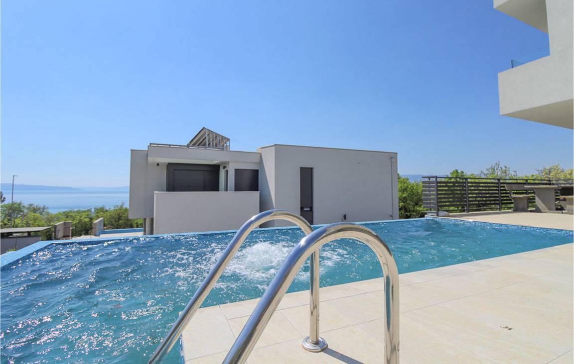 330 M² Ferienhaus ∙ 5 Schlafzimmer ∙ 14 Gäste - Rijeka