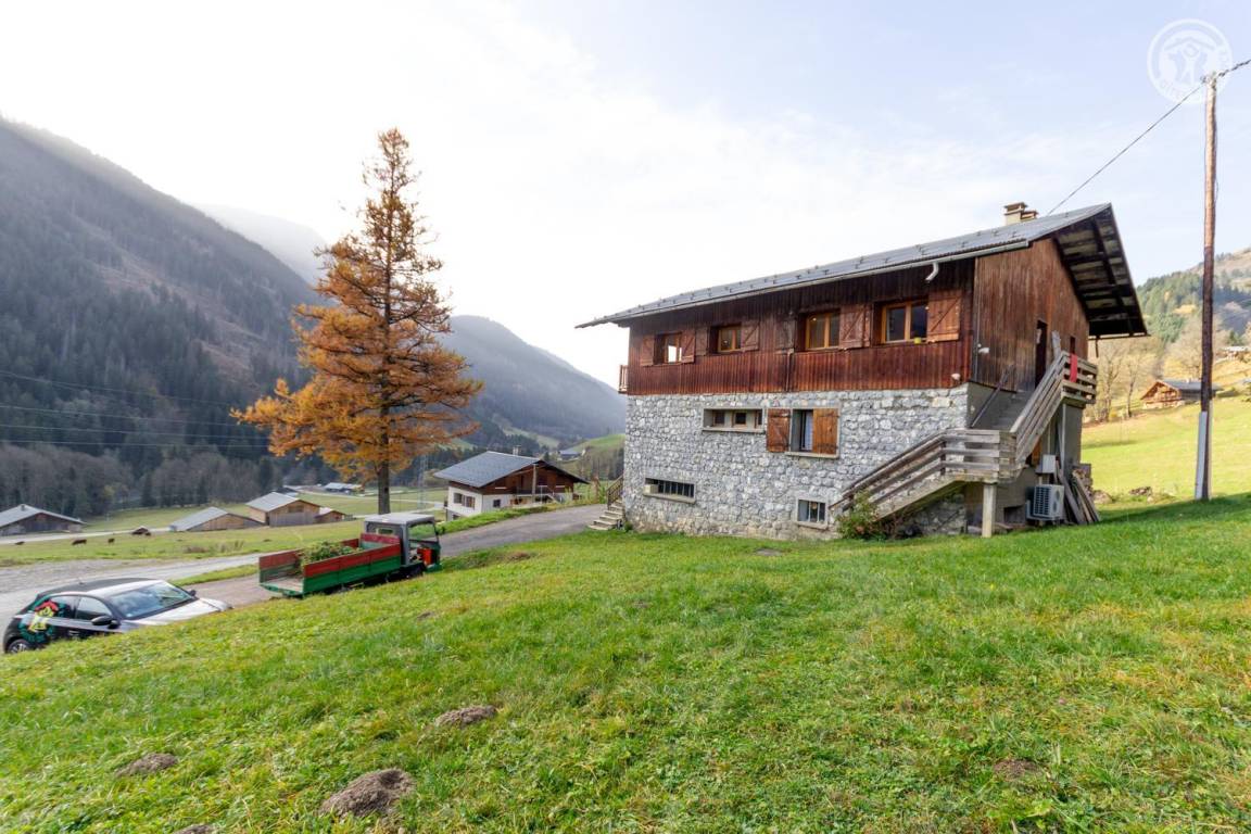 92 M² Mökki ∙ 4 Makuuhuonetta ∙ 8 Vierasta - Hauteluce