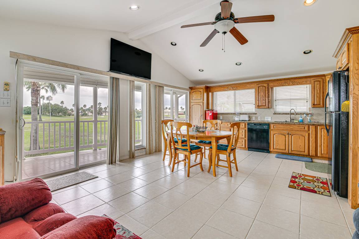 78 M² House ∙ 2 Bedrooms ∙ 5 Guests - Port Isabel, TX