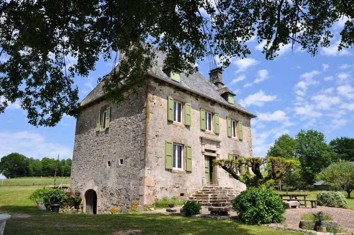 190 M² Maison De Vacances ∙ 4 Chambres ∙ 10 Personnes - Auriac