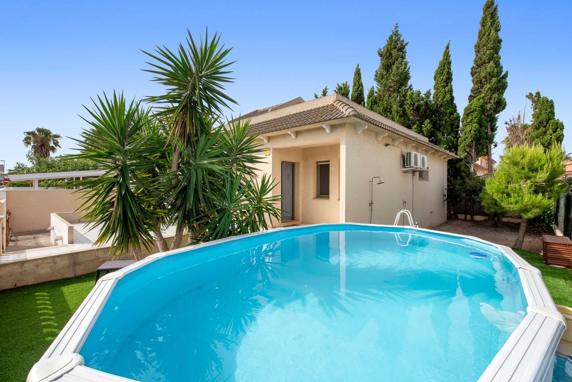 85 M² Casa ∙ 3 Habitaciones ∙ 6 Huéspedes - Riumar