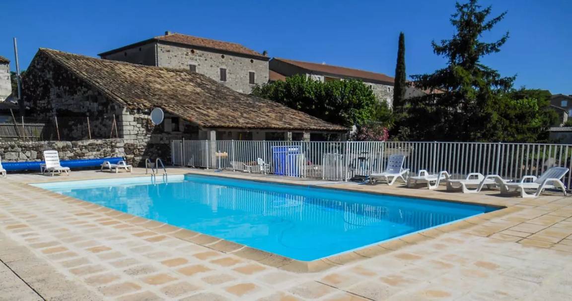 Mobil-home ∙ 3 Chambres ∙ 6 Personnes - Aubenas