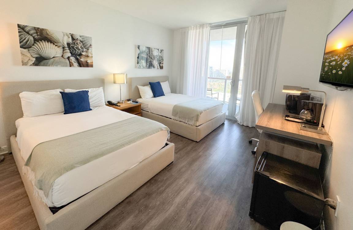 357 M² Apartment ∙ 1 Bedroom ∙ 4 Guests - Hallandale Beach, FL