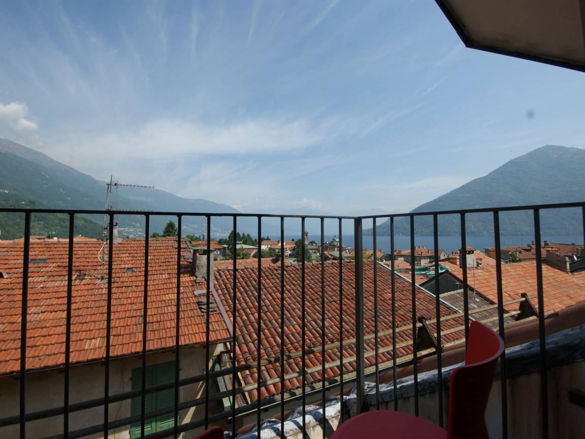 65 M² Ferienwohnung ∙ 1 Schlafzimmer ∙ 4 Gäste - Cannobio